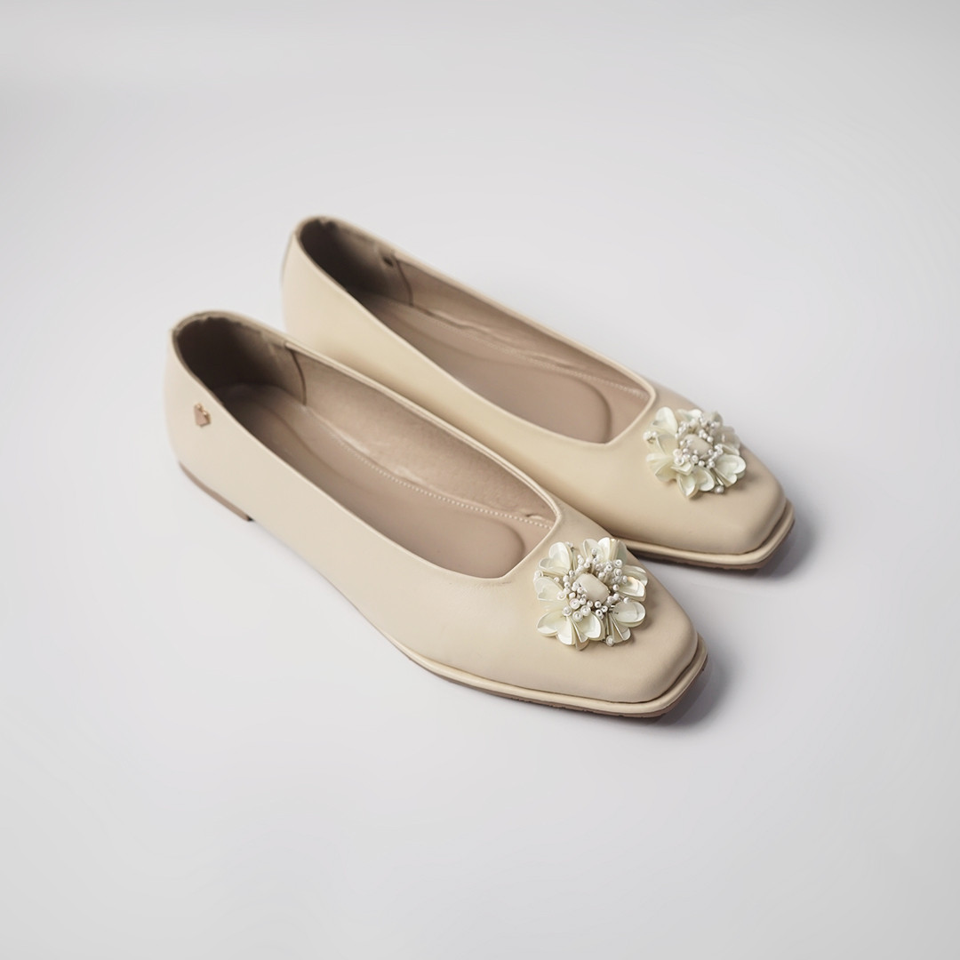 Kate Ivory | IDR 1.275.000 | PVRA